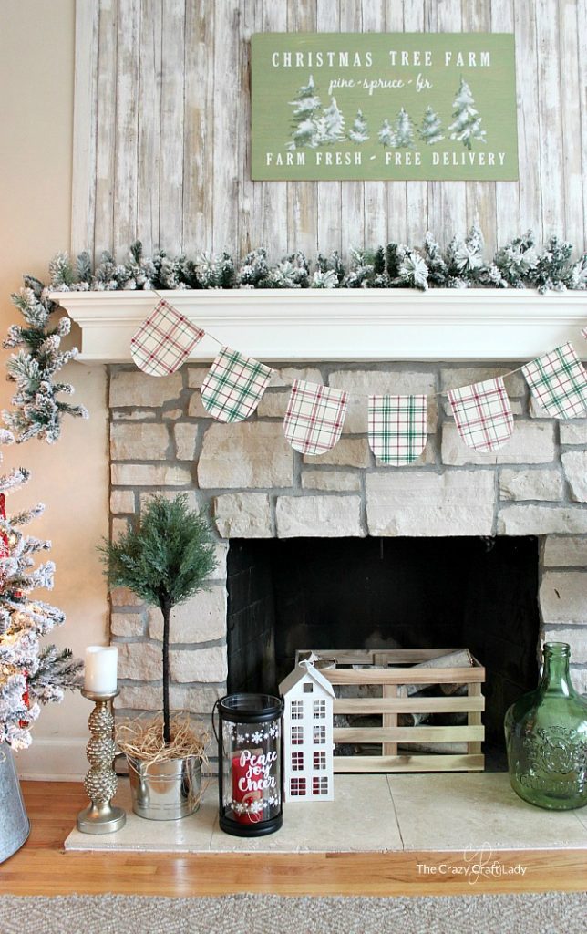 Christmas Tree Farm Sign - The Crazy Craft Lady