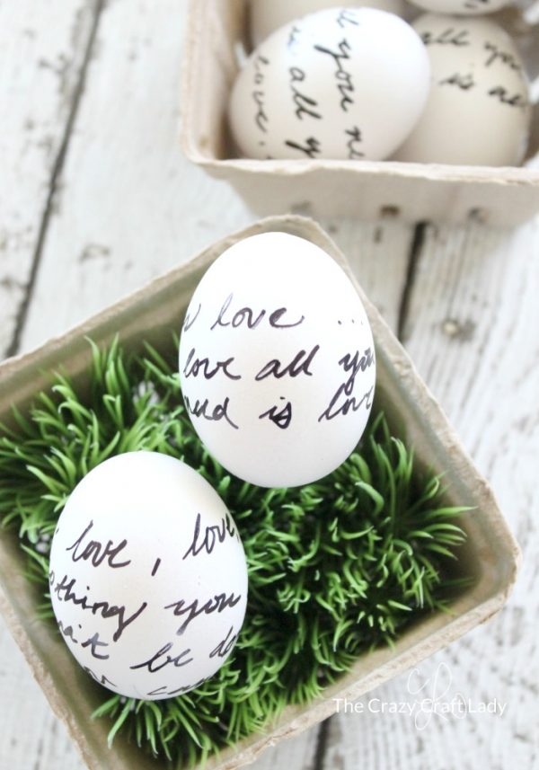 Writing on Easter Eggs: Sharpie and Letter Script Decorated Eggs - The ...