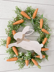 A "Bunch" of Creative Spring Carrot Crafts - The Crazy Craft Lady