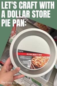 Pie Pan Christmas Craft with a FREE Baking Printable
