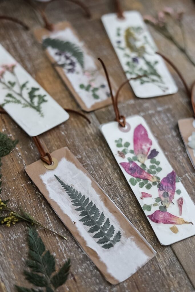DIY Bookmarks - The Crazy Craft Lady