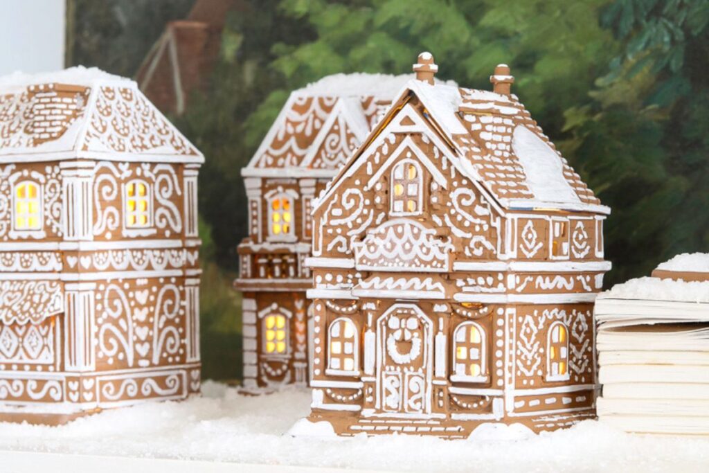 Creative Gingerbread Crafts + DIY Christmas Decor - The Crazy Craft Lady